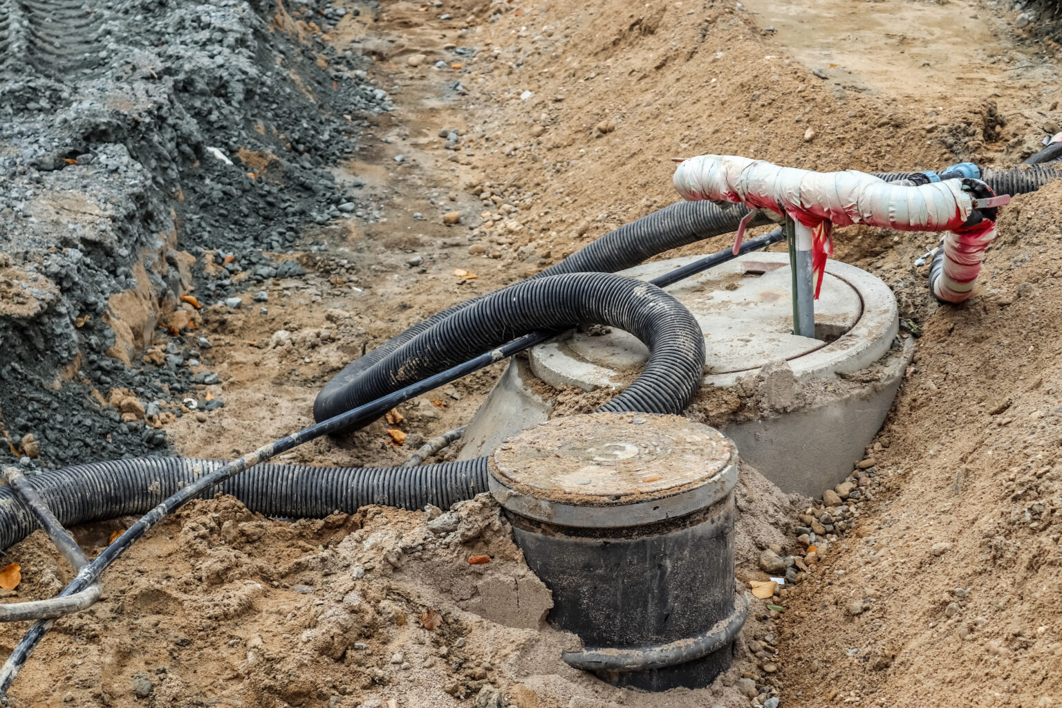 How Does a Septic Tank Work? - Icon Home Inspectors